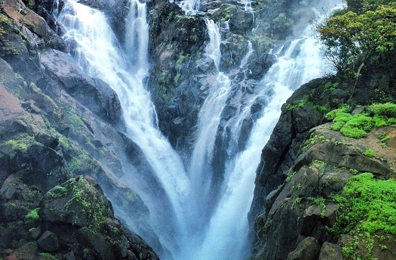 Dudh-Sagar-Falls Goa | Luxury Trails of India