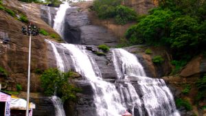 Top 10 Must-Visit Waterfalls in Tamil Nadu